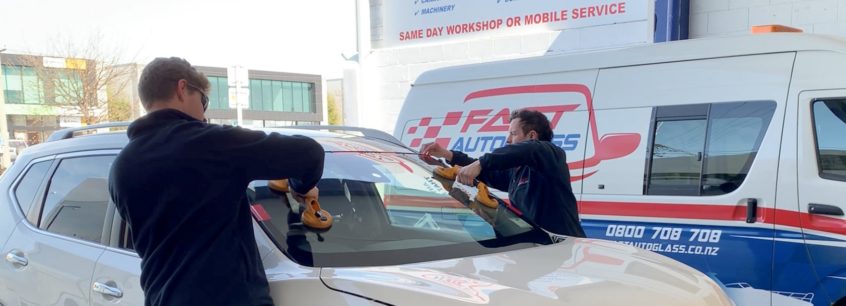 Windscreen Repair versus Replacement - Which do you need? | Fast Autoglass